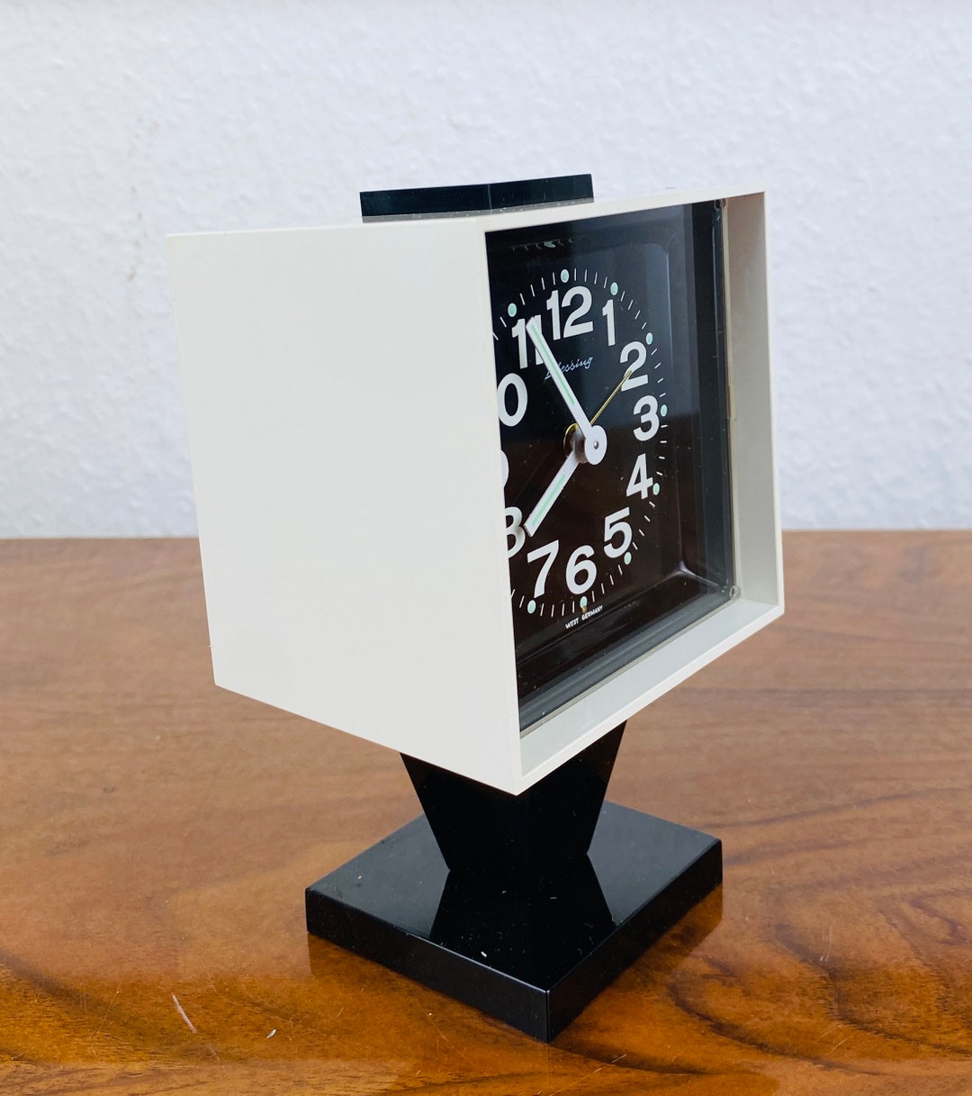 Unique Space Age Alarm Clock by BLESSING German Table Clock Tulip ...