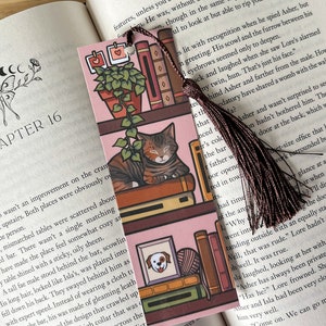 Bookshelf Cat Bookmark | Cute Stationary, Handmade, Book Stack, Bookish ...