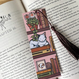 Bookshelf Cat Bookmark | Cute Stationary, Handmade, Book Stack, Bookish ...