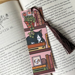 Bookshelf Cat Bookmark | Cute Stationary, Handmade, Book Stack, Bookish ...