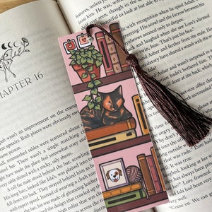 Bookshelf Cat Bookmark | Cute Stationary, Handmade, Book Stack, Bookish ...