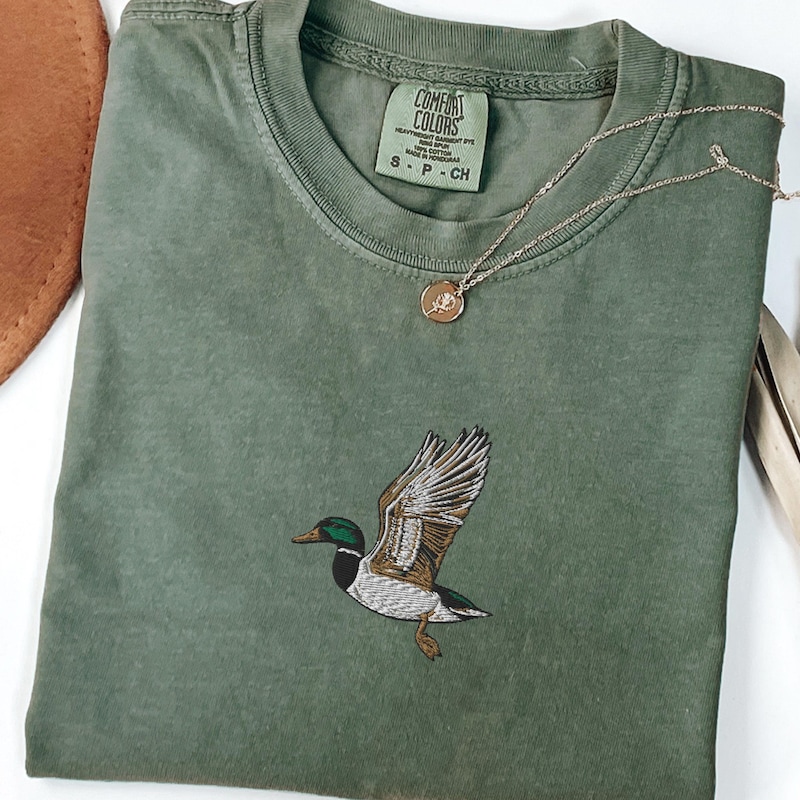 6xl Yellow Duck Shirts - Etsy New Zealand