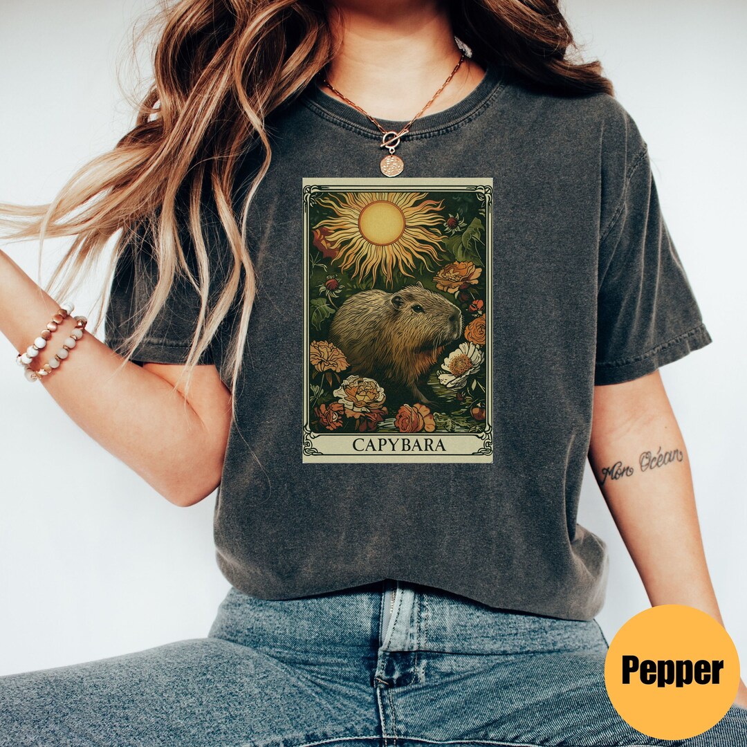 Capybara Tarot Card T-shirt Vintage Capybara Shirt Capybara Clothing ...