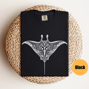 Manta Ray Shirt | Stingray Shirt | Marine Biology Shirt | Manta Ray ...