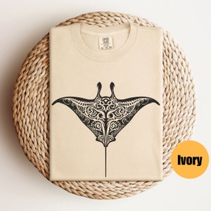 Manta Ray Shirt | Stingray Shirt | Marine Biology Shirt | Manta Ray ...