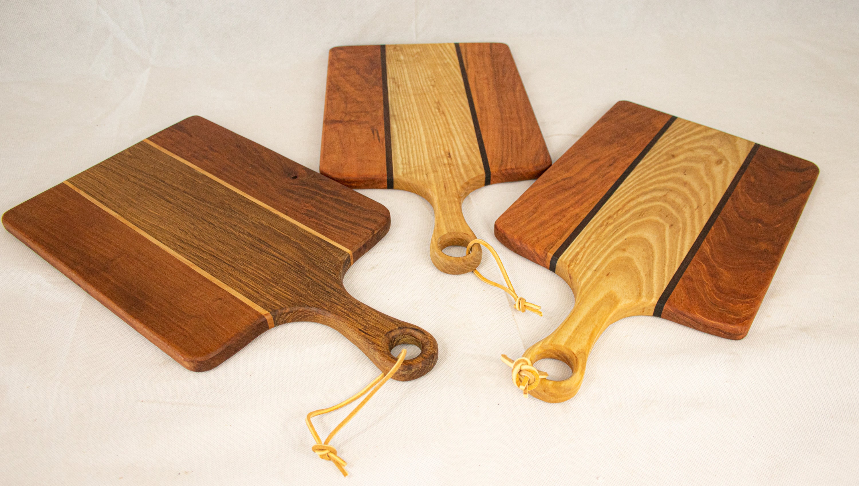 Classic Wood Cutting Board With Handle, Wood Serving Board, Paddle ...