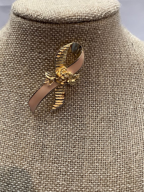 vintage avon brooch pink - Gem