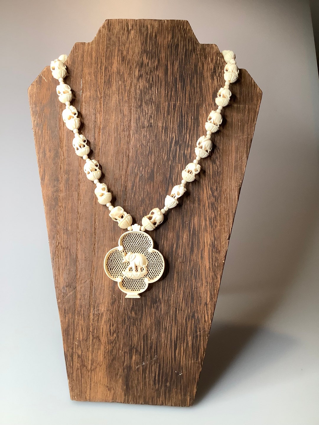 Exquisite Hand Carved Necklace - Etsy