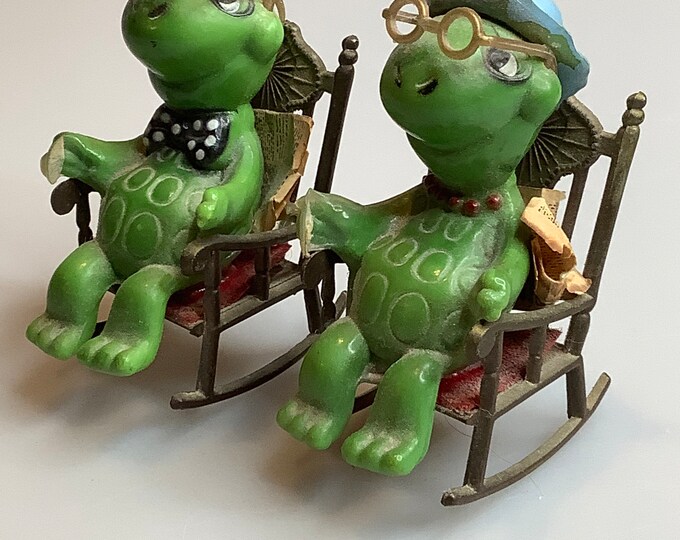 Grandma and Grandpa Turtles - Etsy