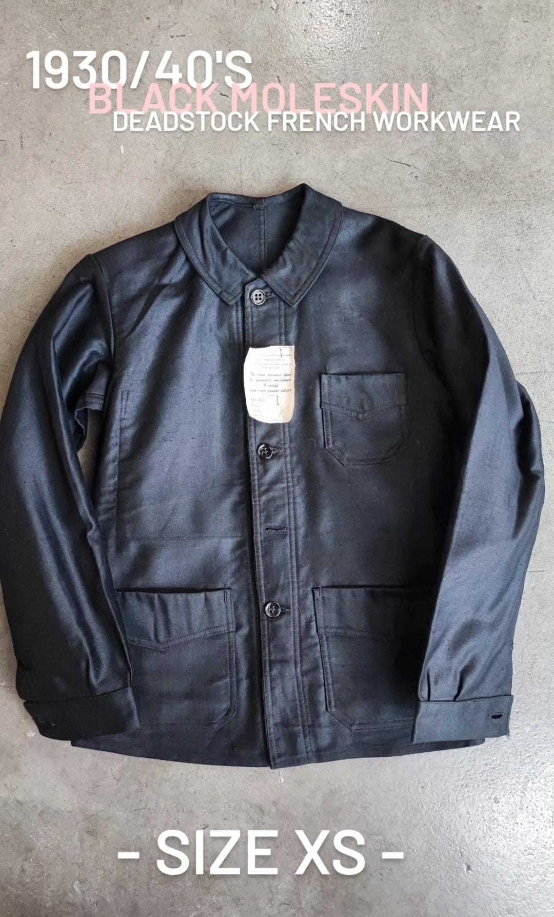 Circa 1930/1940s French V Shape Black Moleskin / Metálic Buttons ...