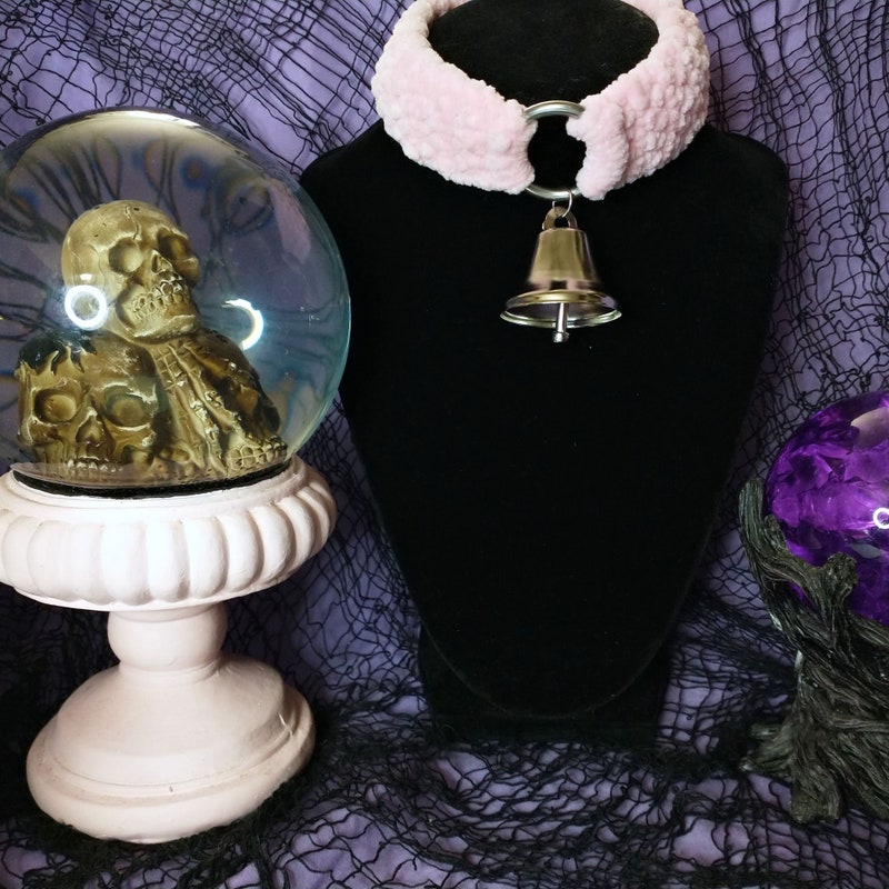 Bell Choker - Etsy