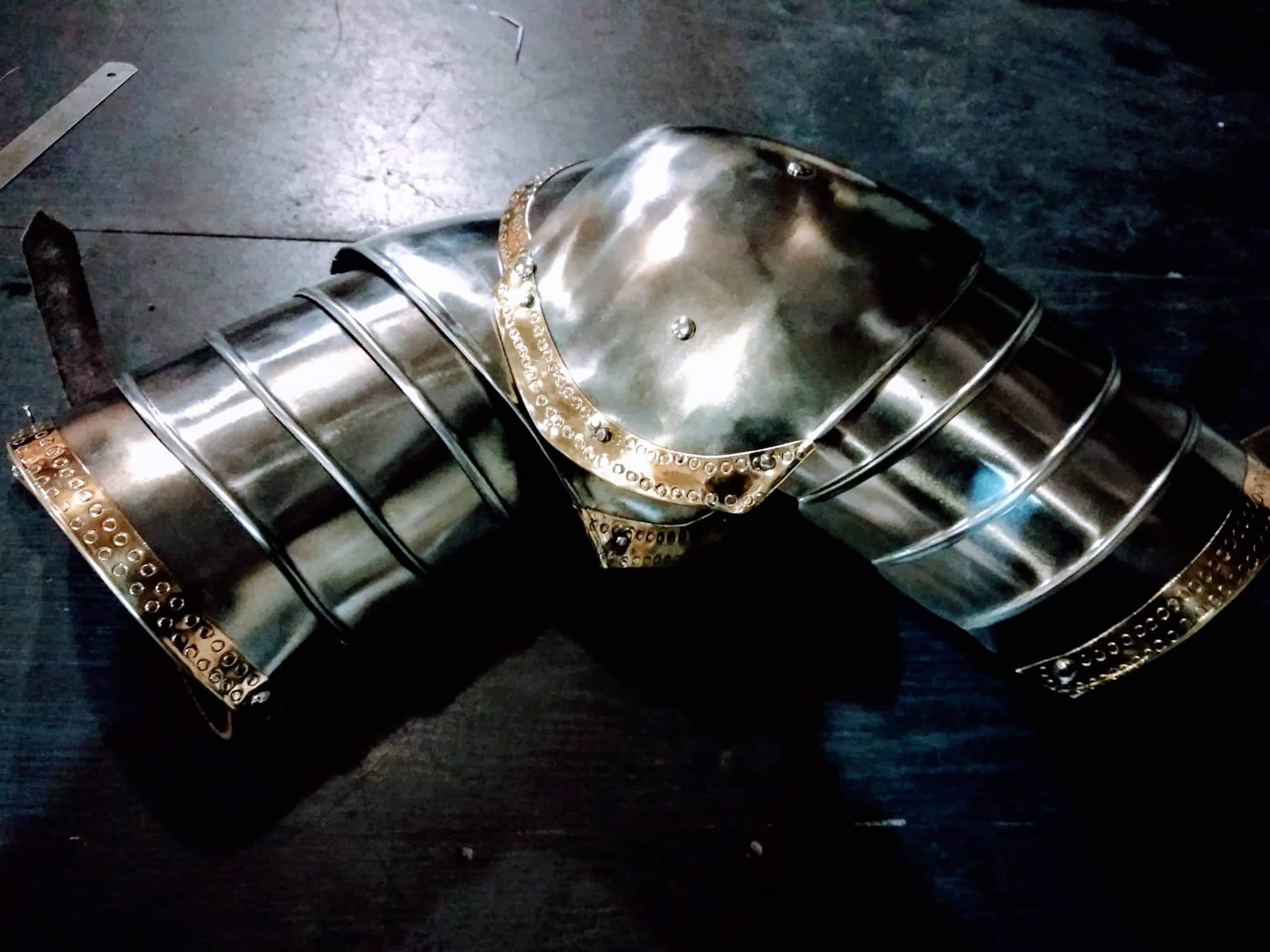 Shoulders Protection Set Pair of Pauldrons With Gorget Steel - Etsy