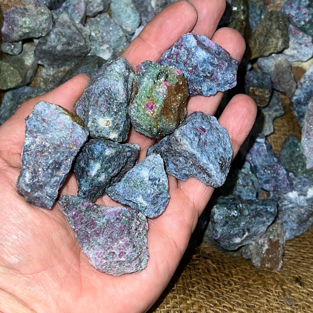 Winter Sale 500 Carat Lots of Chumki Ruby Rough Plus a Free Faceted ...