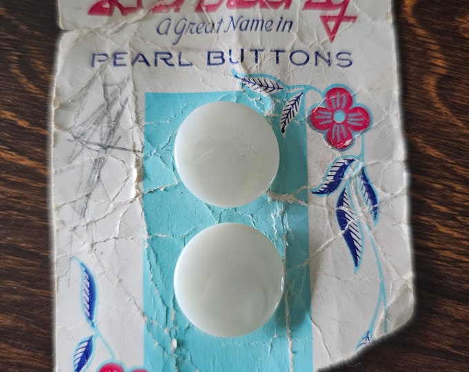 Original Vintage Buttons - Two White Pearl Buttons - 3/4" - (1D) - Etsy
