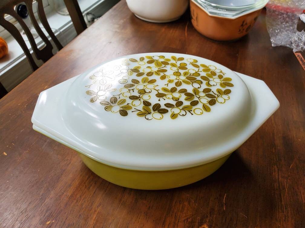 Vintage Pyrex Verde Green Olive Oval Covered Casserole Dish 2.5qt - Etsy
