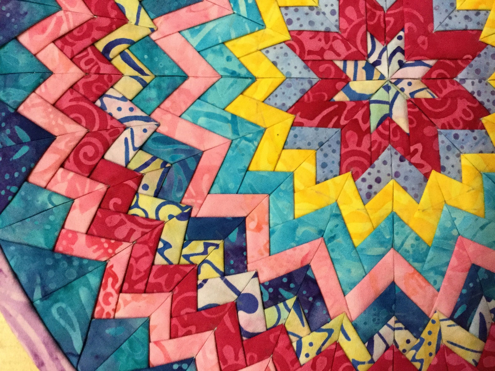 Folded Star Table Topper by 118 Fabrics and More | Etsy