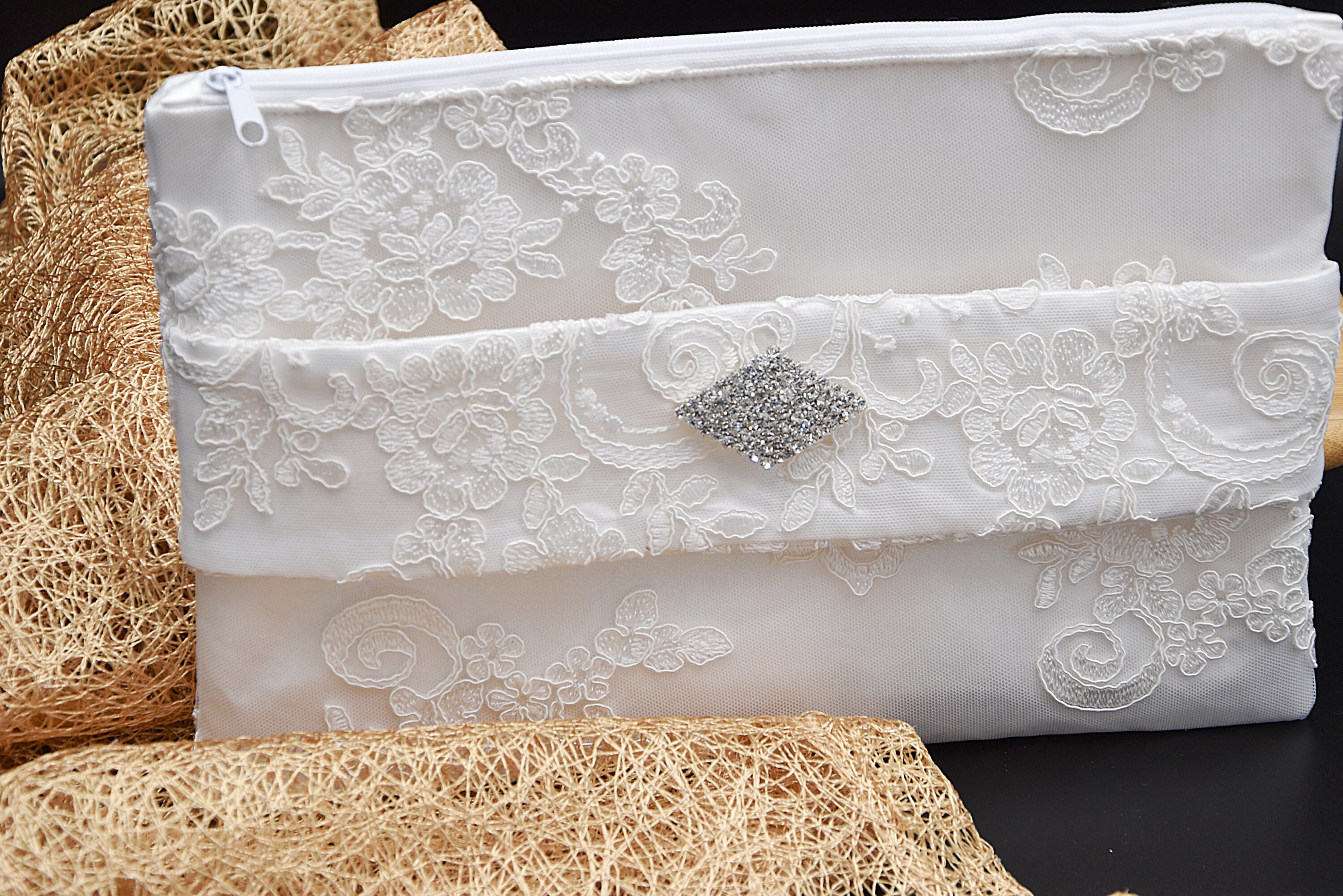 Bridal Clutch Bag in White Lace With Rhinestone Brooch - Etsy