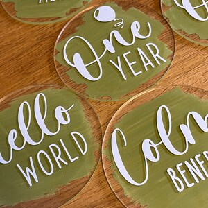 Milestone Discs / Monthly Photos / Baby Shower Gift / Hello World ...