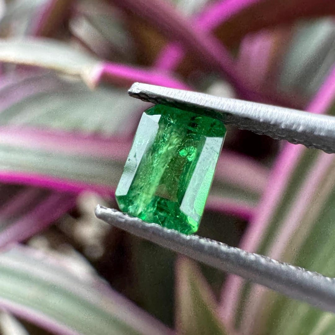 Green Color Gemstone, Tsavorite, Tsavorite Green Garnet, Tsavorite ...
