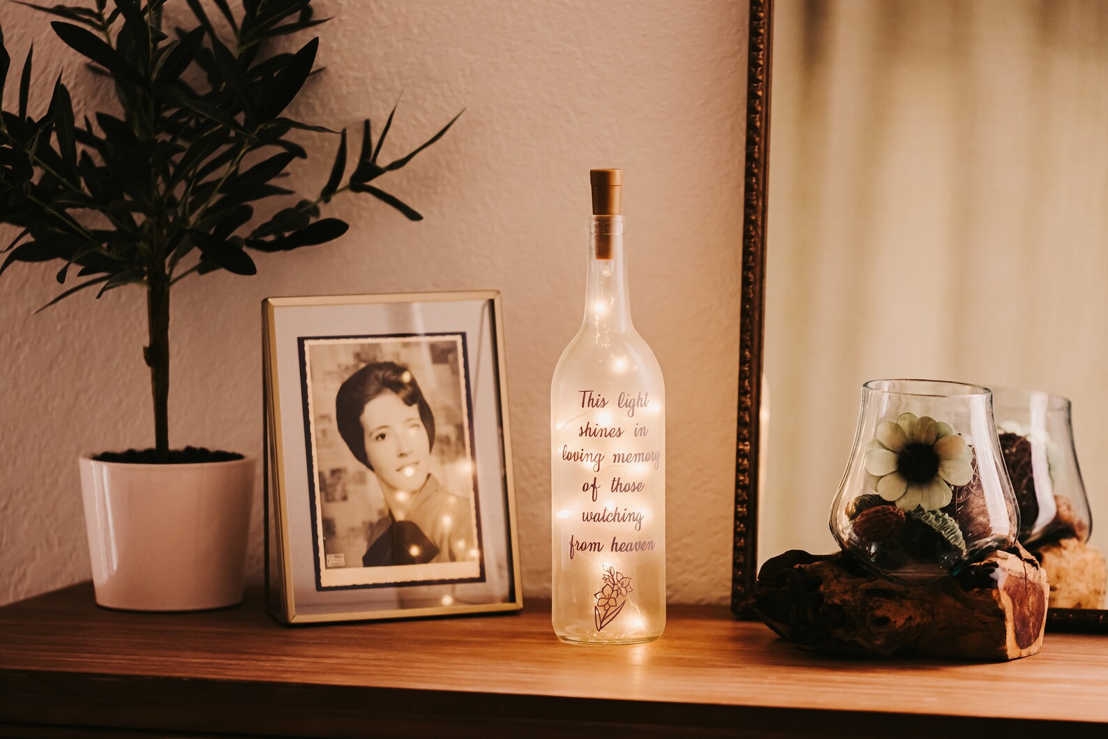 Wine Bottle Memorial Light - in Loving Memory - Bereavement Gift ...