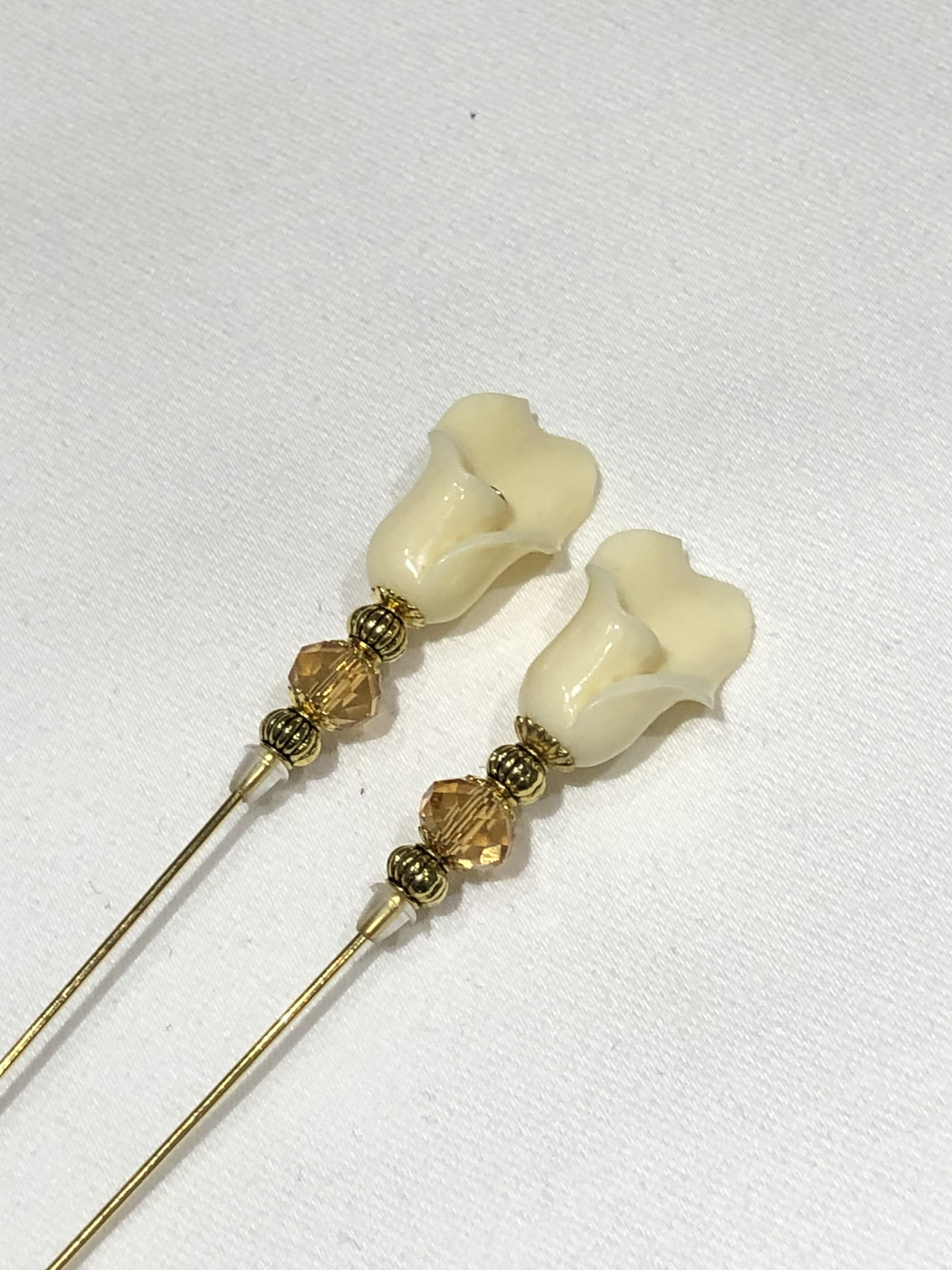 Gold and Cream Lily Flower Hat Pins: Choice of Lengths - Etsy