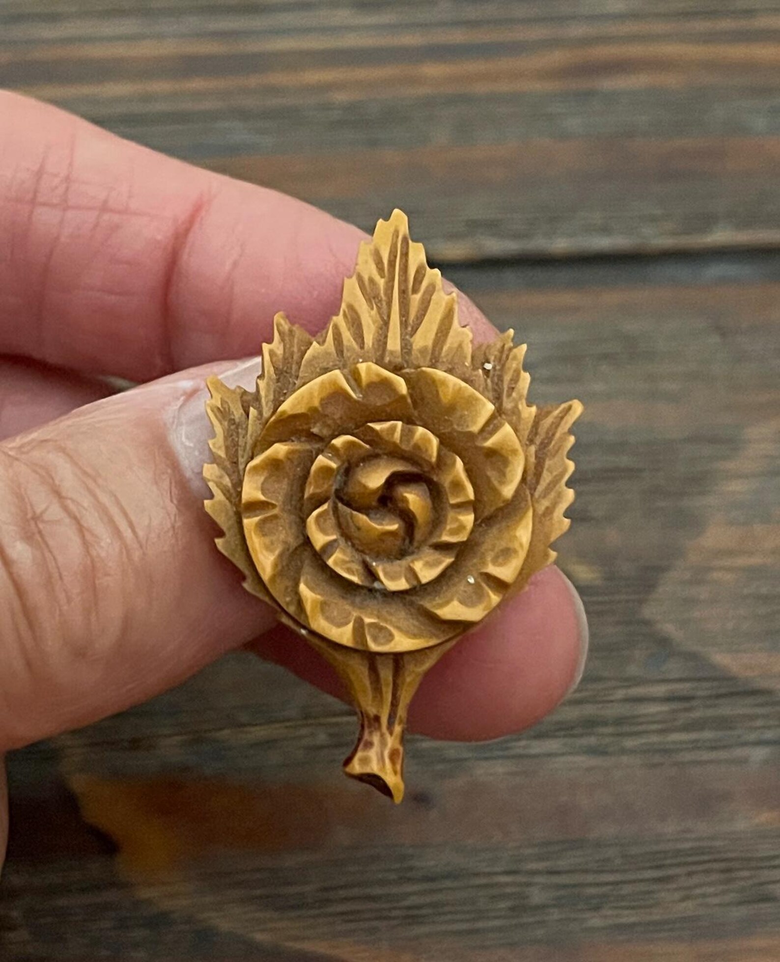 Carved Vintage Butterscotch Bakelite Pin; Antique Bakelite Flower and ...