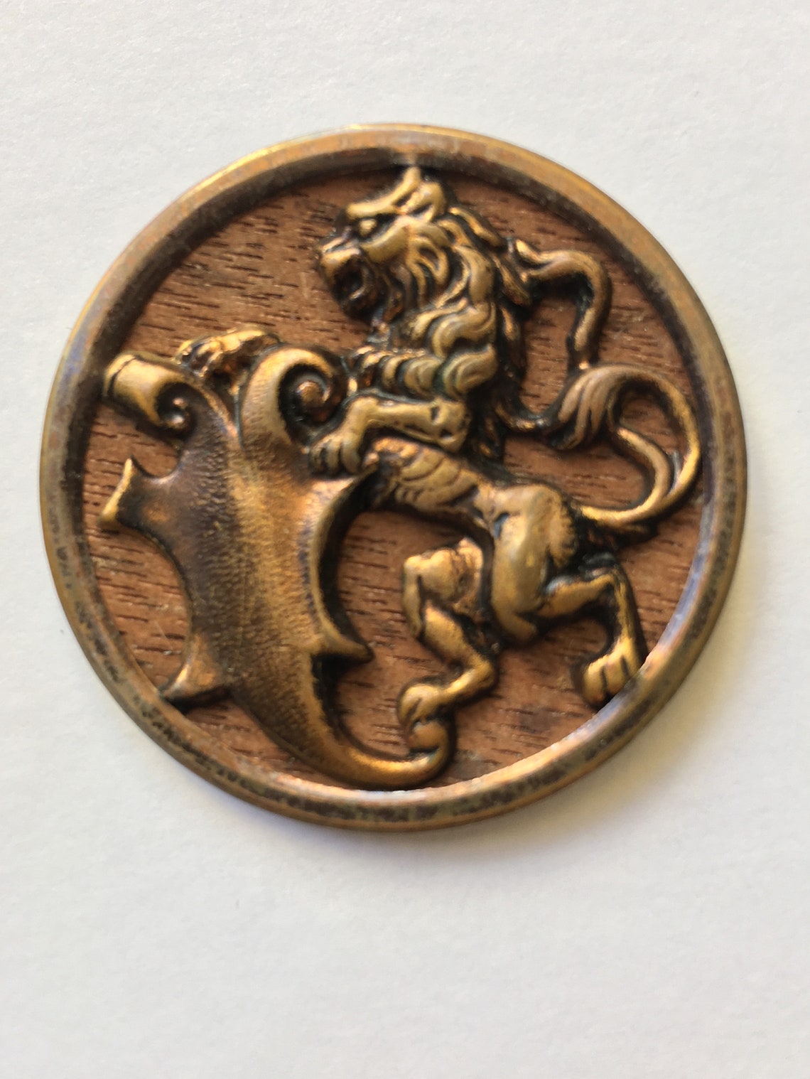 Antique Tin and Wood Lion Buttons Lion with Shield/Crest Picture ...