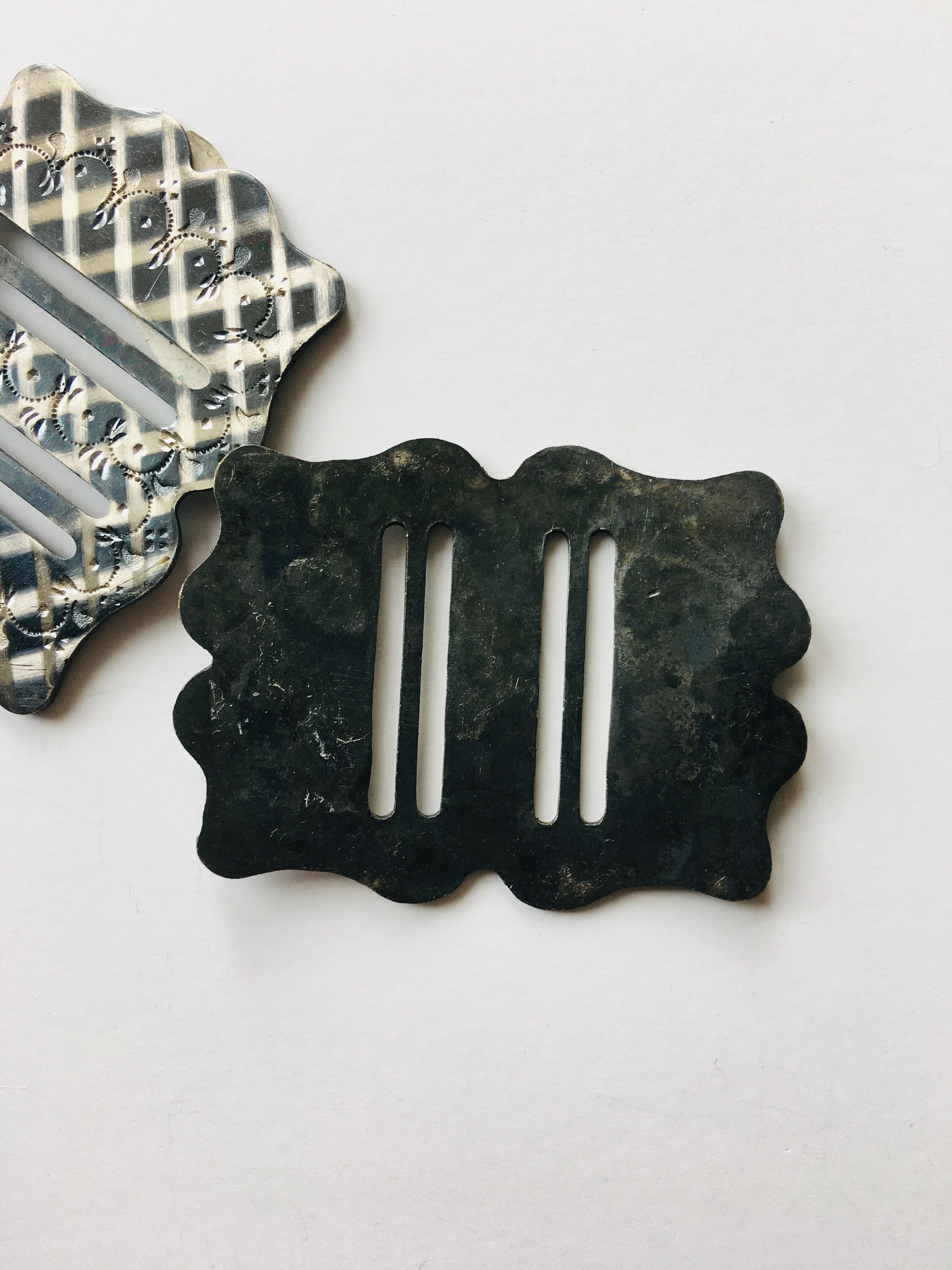Ladies Antique Metal Dress Buckle Slide, Unique Checkered Design With ...