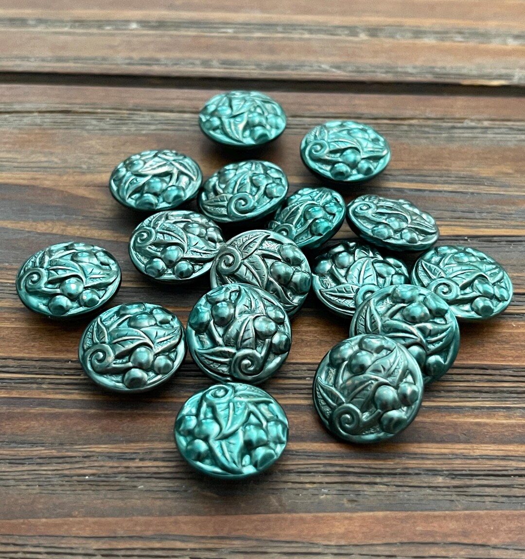 Vintage Green Tinted Brass Buttons: Berries & Leaves (9/16") - Etsy