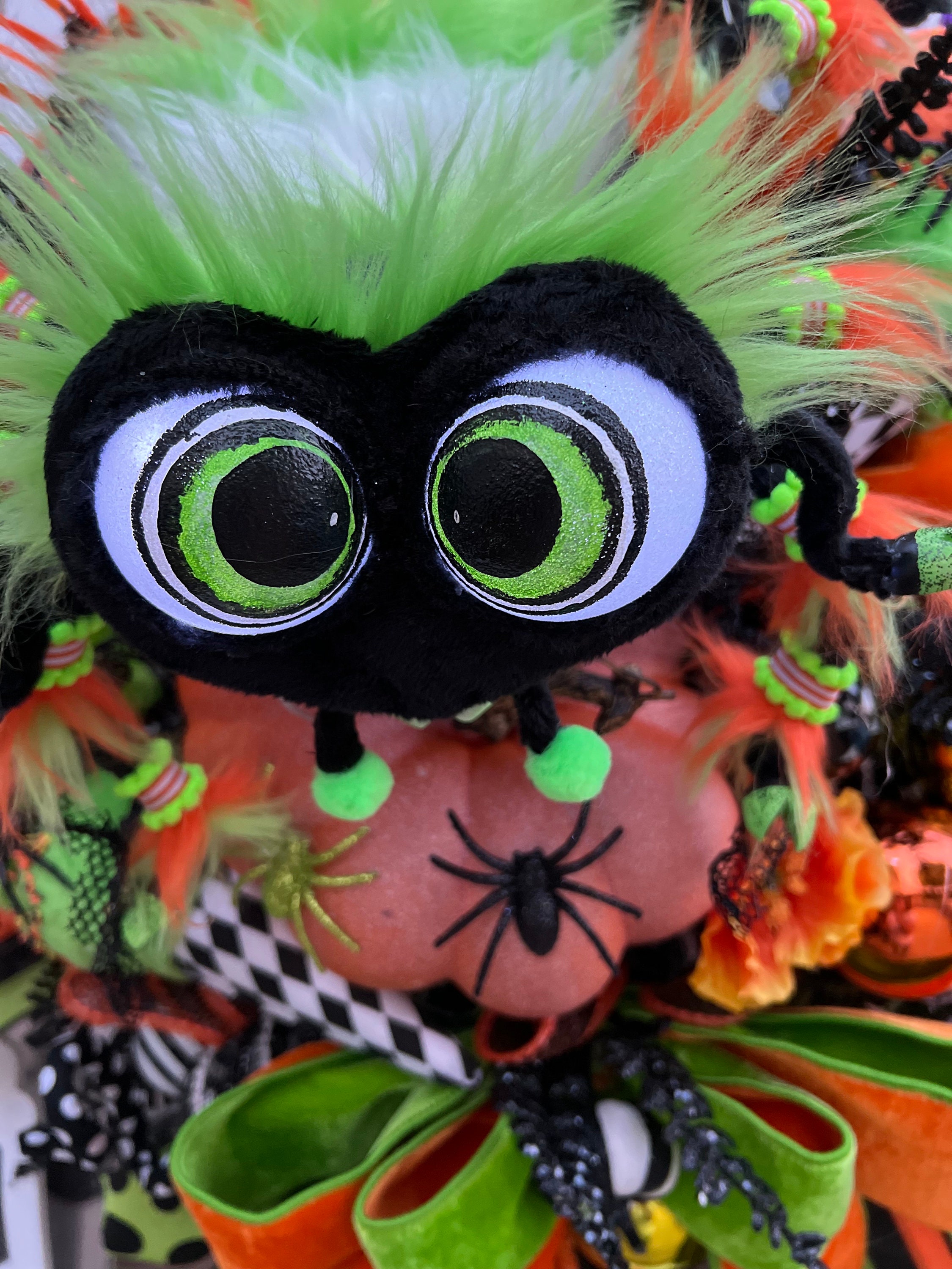 Halloween Spider Decor, Spider Wreath, Lighted Spider, Front Door Decor ...