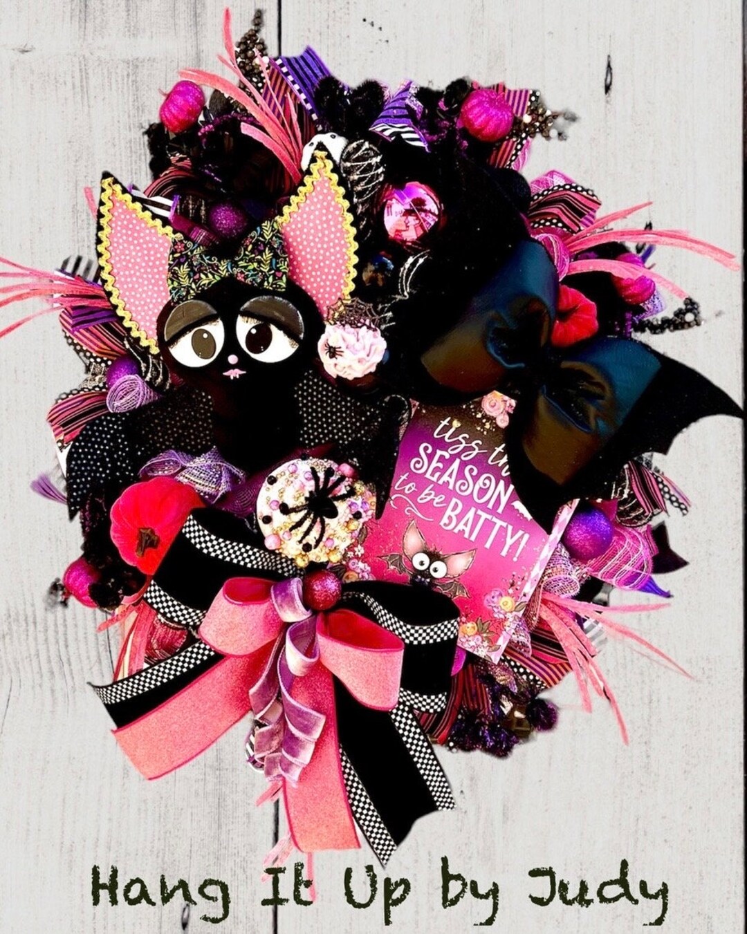 Halloween Bat Decor, Bat Wreath, Friendly Bat, Front Door Decor, Bat ...