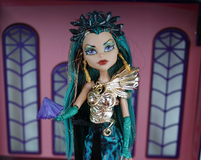 Monster High Boo York Boo York City Schemes Nefera De Nile Doll 2014 #9 ...