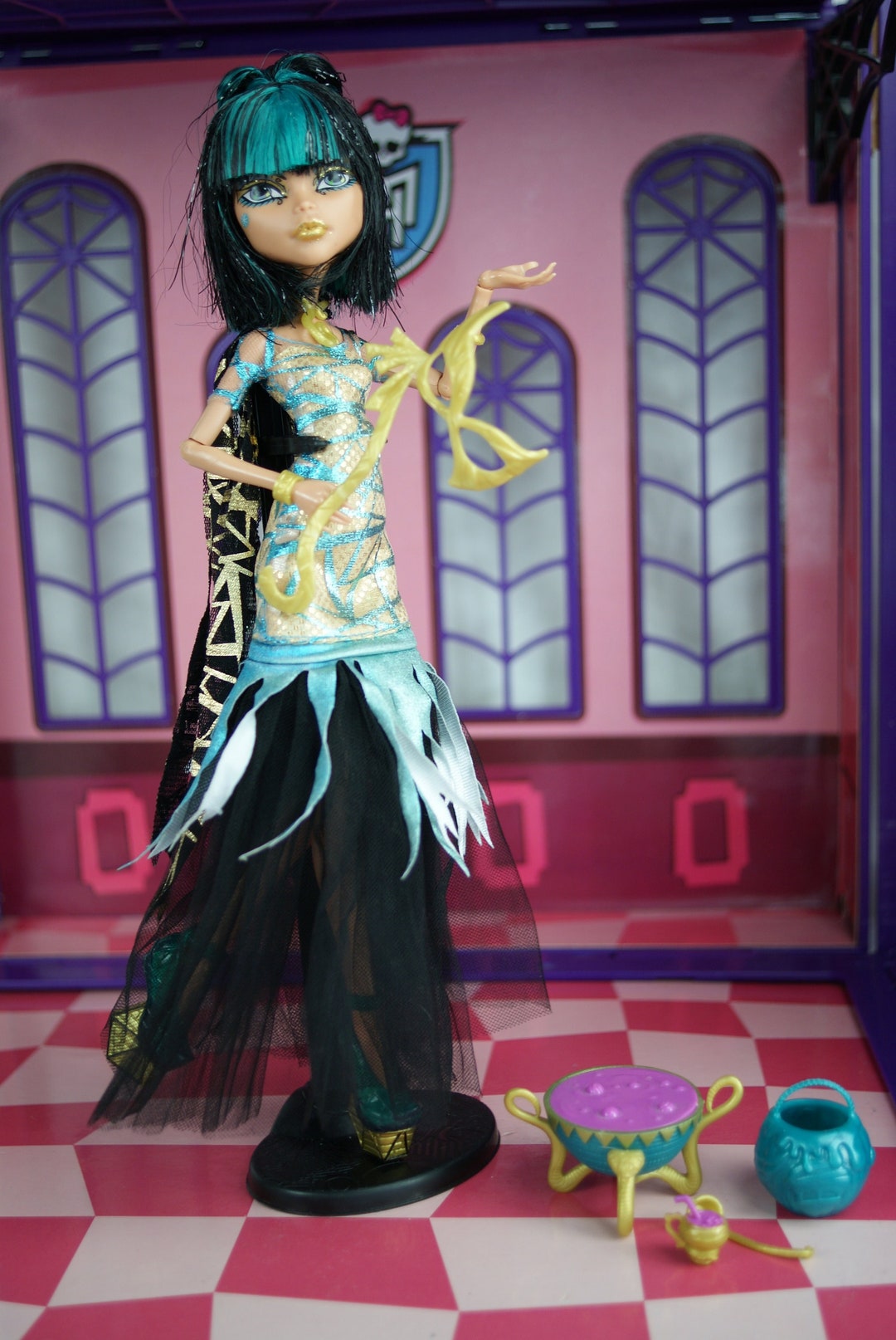 Monster High Ghouls Rule Cleo De Nile Doll 2012 #10 - Etsy