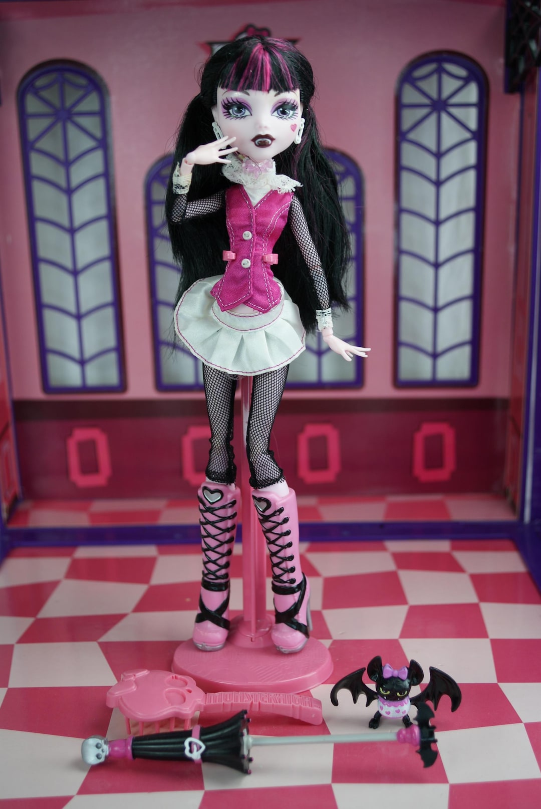 Monster High Draculaura First Wave 1 Basic Original Doll Gold Elastic ...