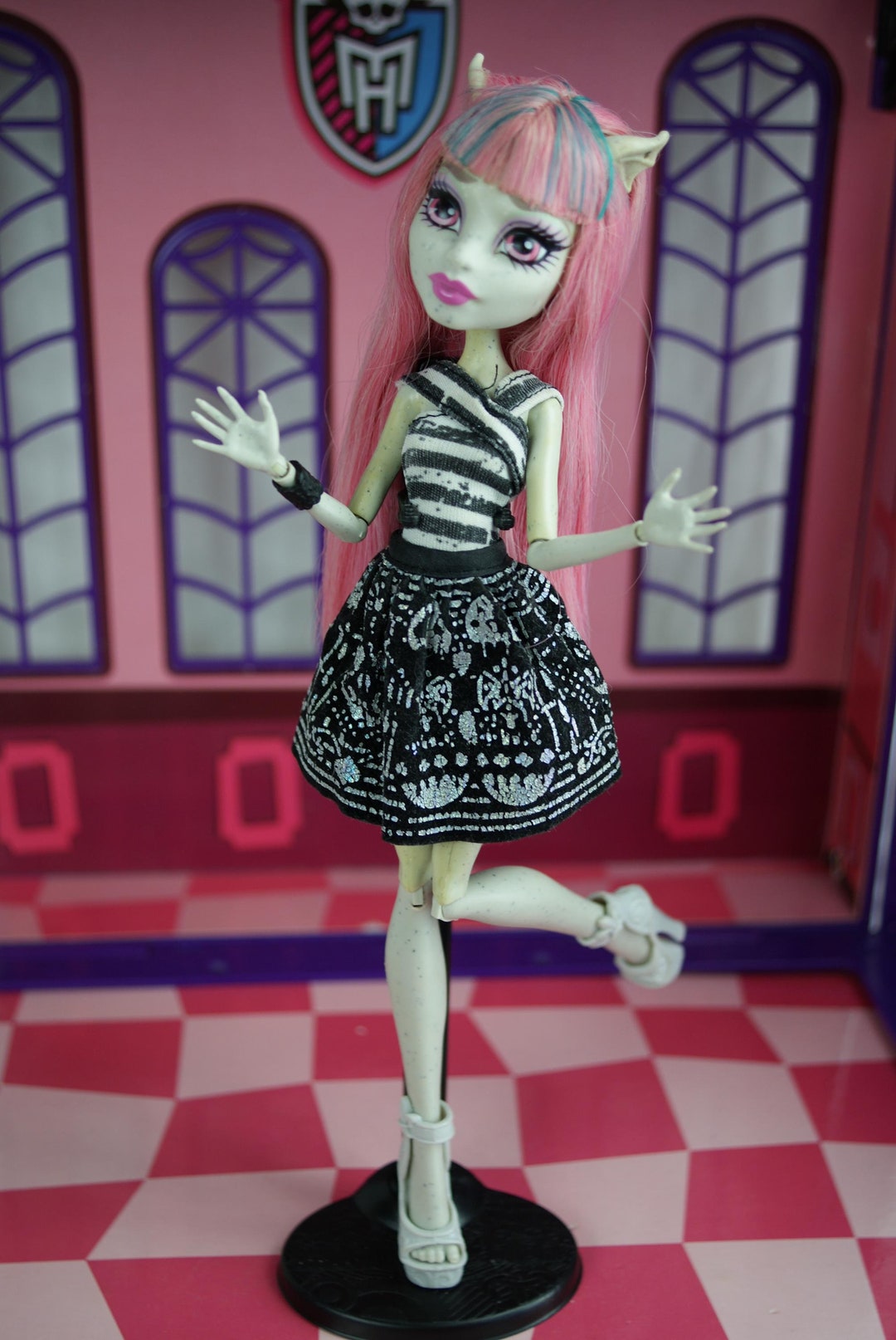 Monster High Wave 4 Rochelle Goyle Doll Mattel 2012 #30 - Etsy