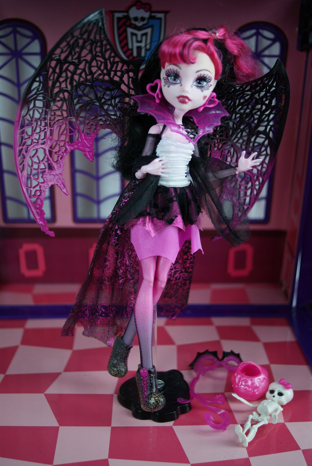 Monster High Draculaura Ghouls Rule Doll Mattel 2012 10 - Etsy Australia
