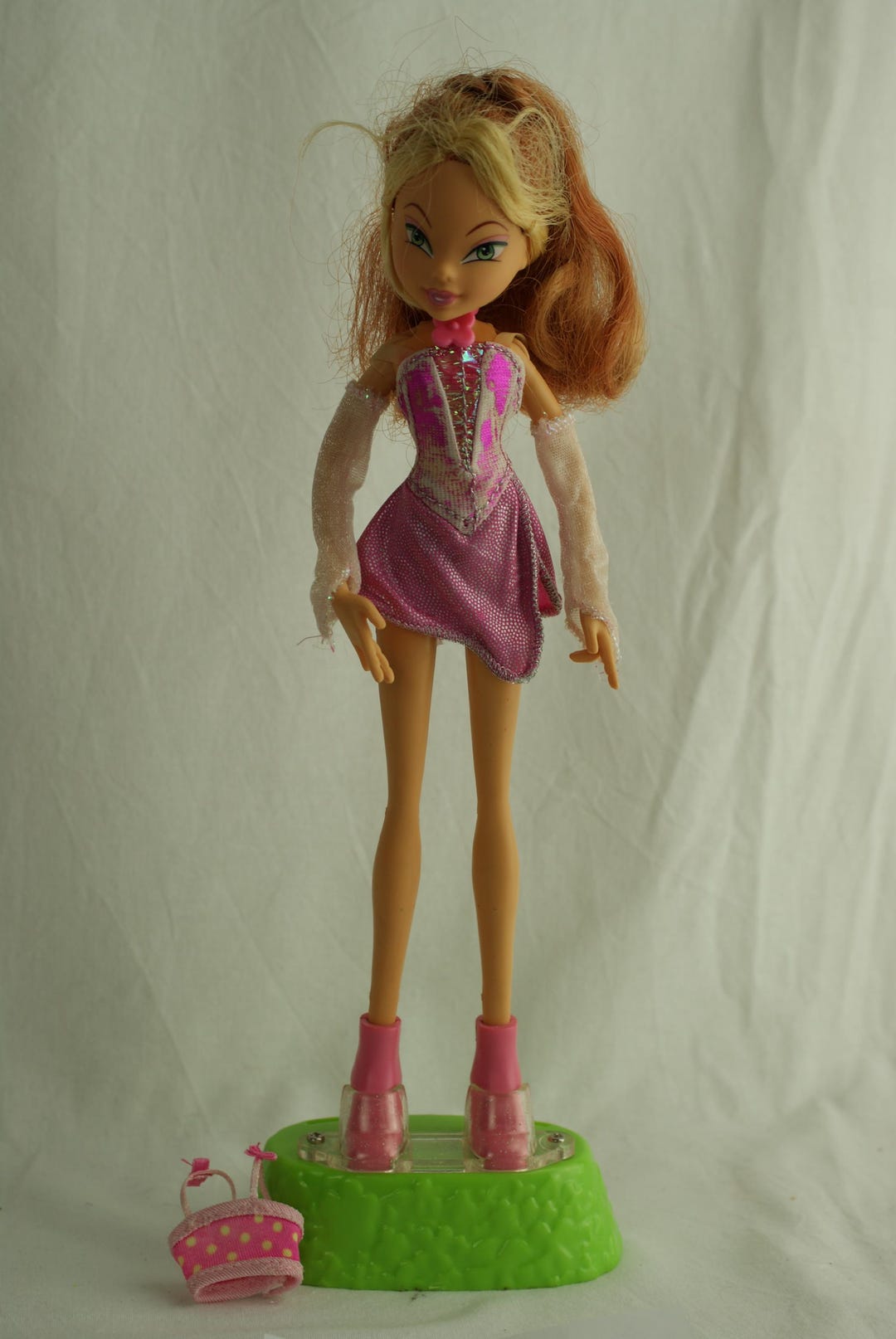 Winx Club Flutter Magic Flora Doll Mattel 2006 #9 - Etsy