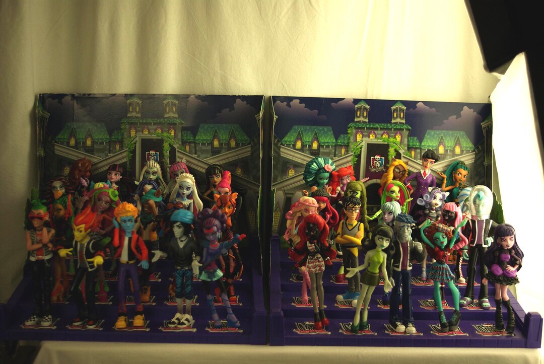 Monster High Collection Complete Set of 40 Figures RBA Figurine Mattel ...