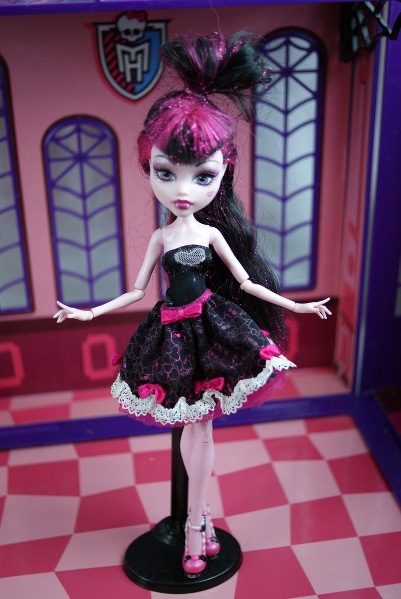 Monster High Draculaura Sweet 1600 Doll Mattel 2011 5 - Etsy