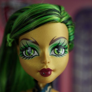 Monster High Jinafire Long New Scaremester Doll Mattel 2013 18 - Etsy