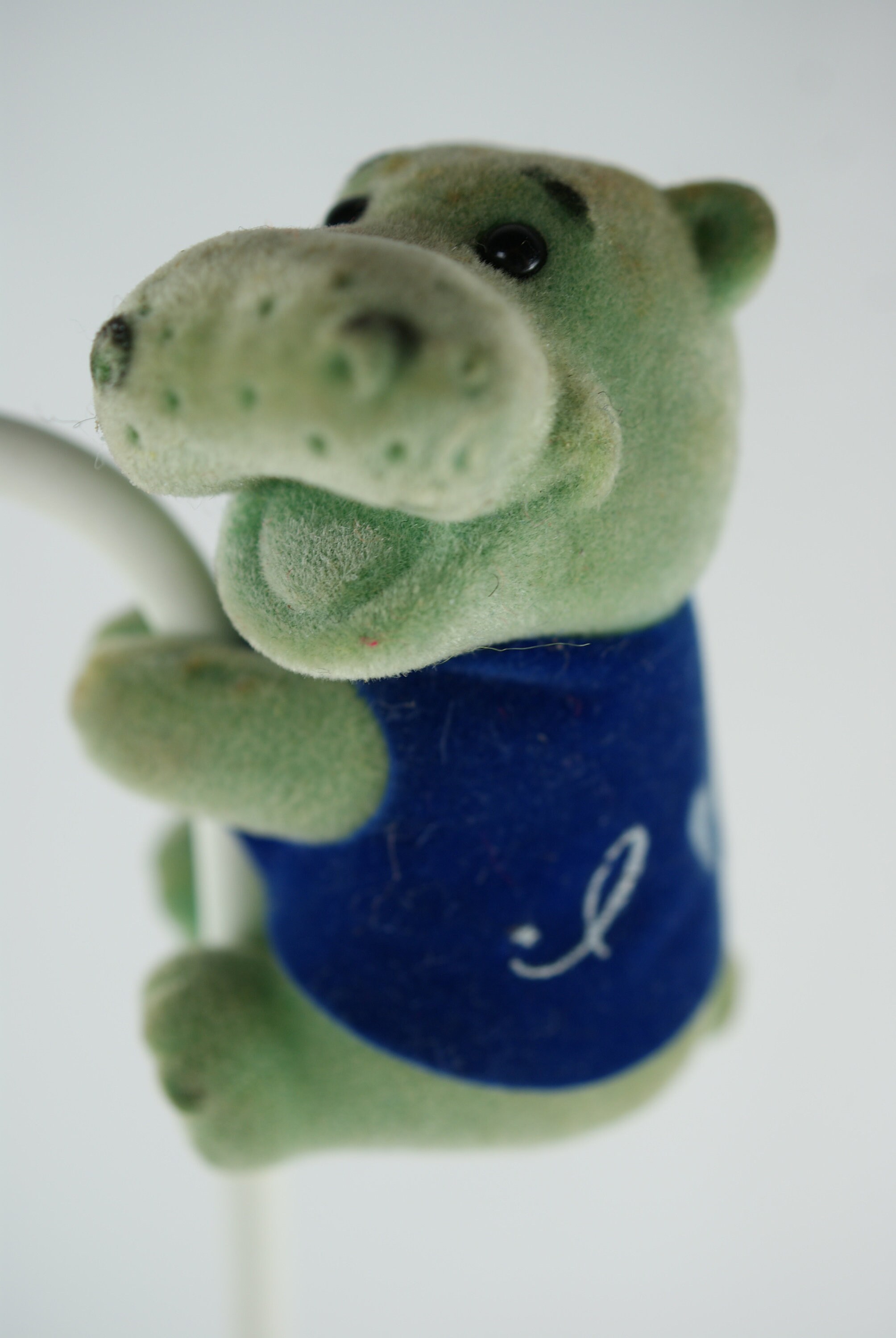 Toys Action Figures hippo I love you finger grabber puppet pencil ...