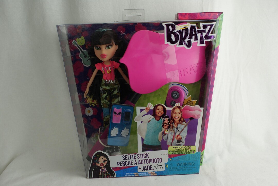 MGA Entertainment Bratz Selfie Stick Jade Doll Boxed Mib 2015 - Etsy