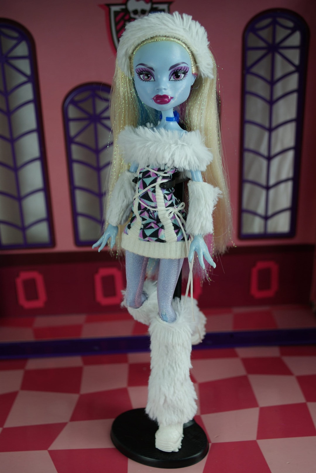 Monster High Abbey Bominable Doll First Wave White Elastic Mattel 2011 ...