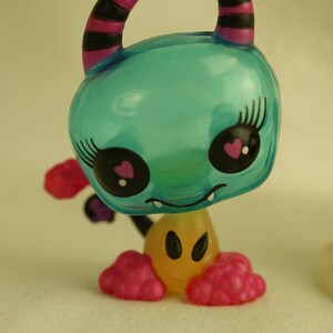 Novi Stars Una Verse Doll and Pet Molecule MGA Entertainment 2012 #1 - Etsy