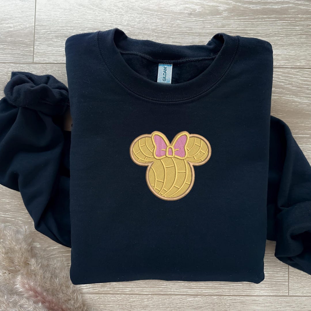 Embroidered Concha Minnie Mouse Shirt Concha Disneyland Concha With Bow ...