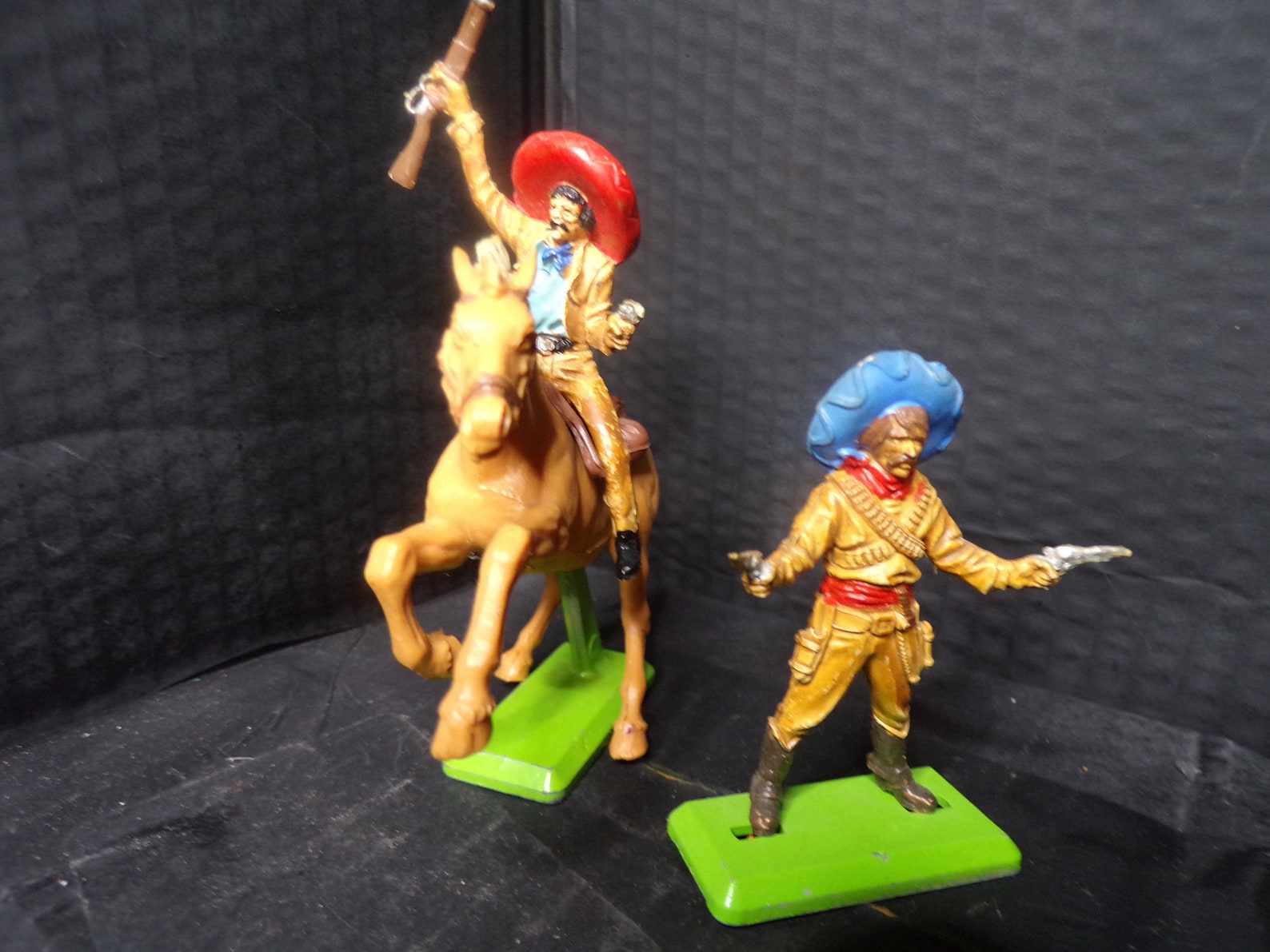 BRITAINS LTD, DEETAIL, Toy Soldiers - Etsy