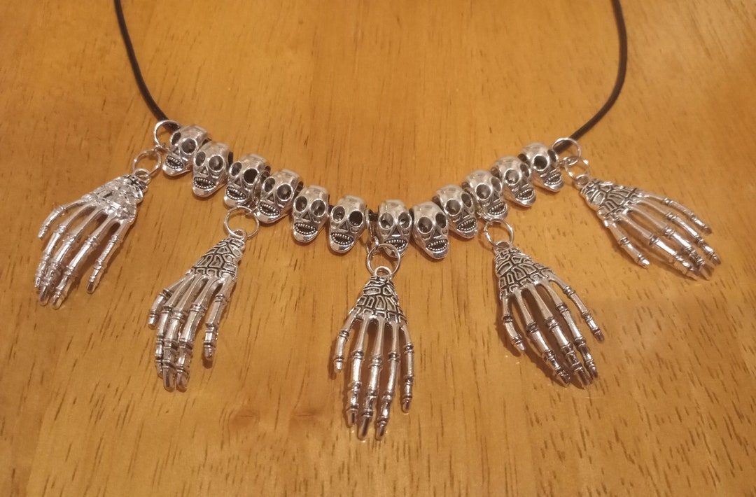 Skeleton Hand Necklace,skull Necklace,gothic Necklace,gothic Jewelry ...