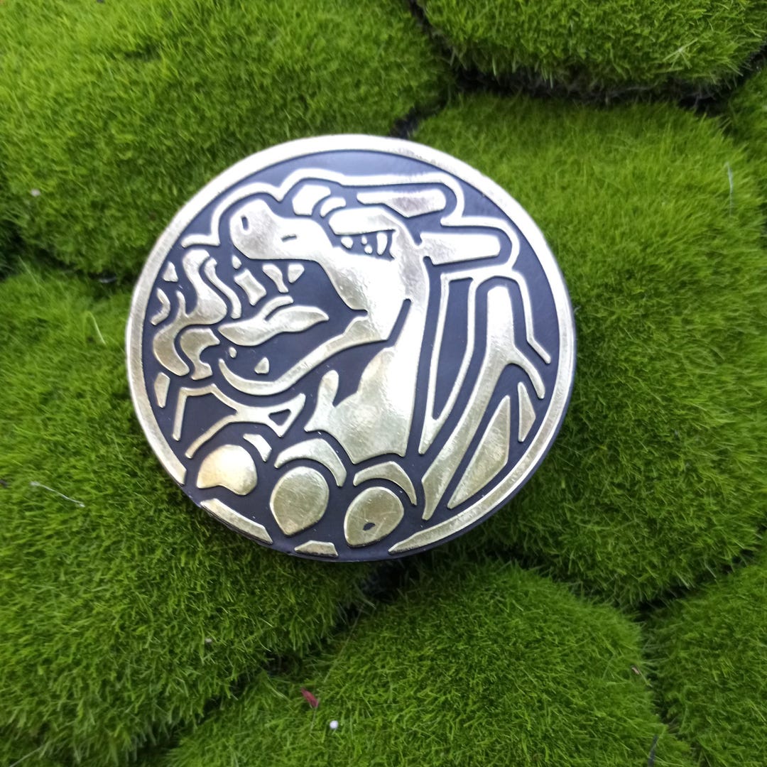 Jumbo Charizard Coin Magnet,monsters,critters,creatures,anime,manga,tv ...