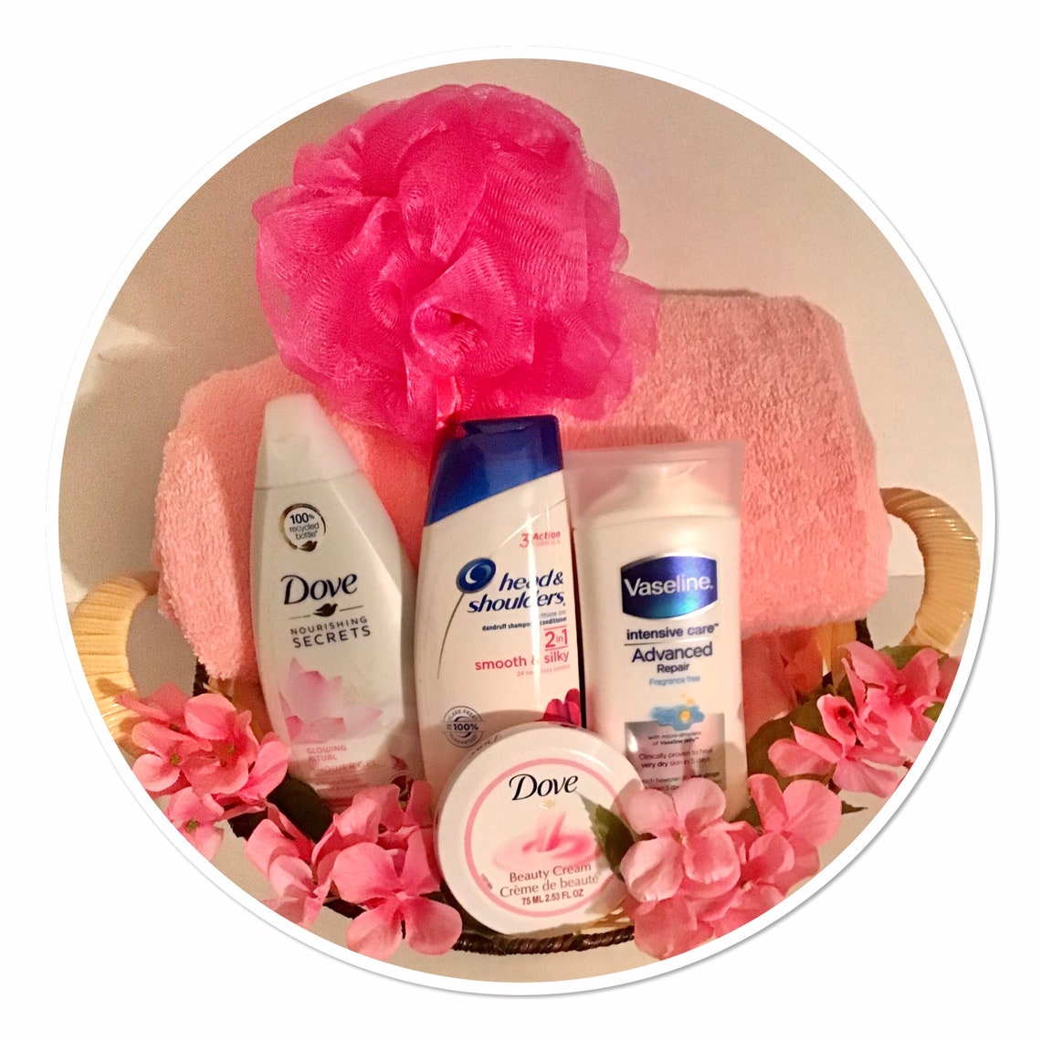 Womens Spa Relaxation Gift Basket: Dove, Vaseline, Head & Shoulders ...