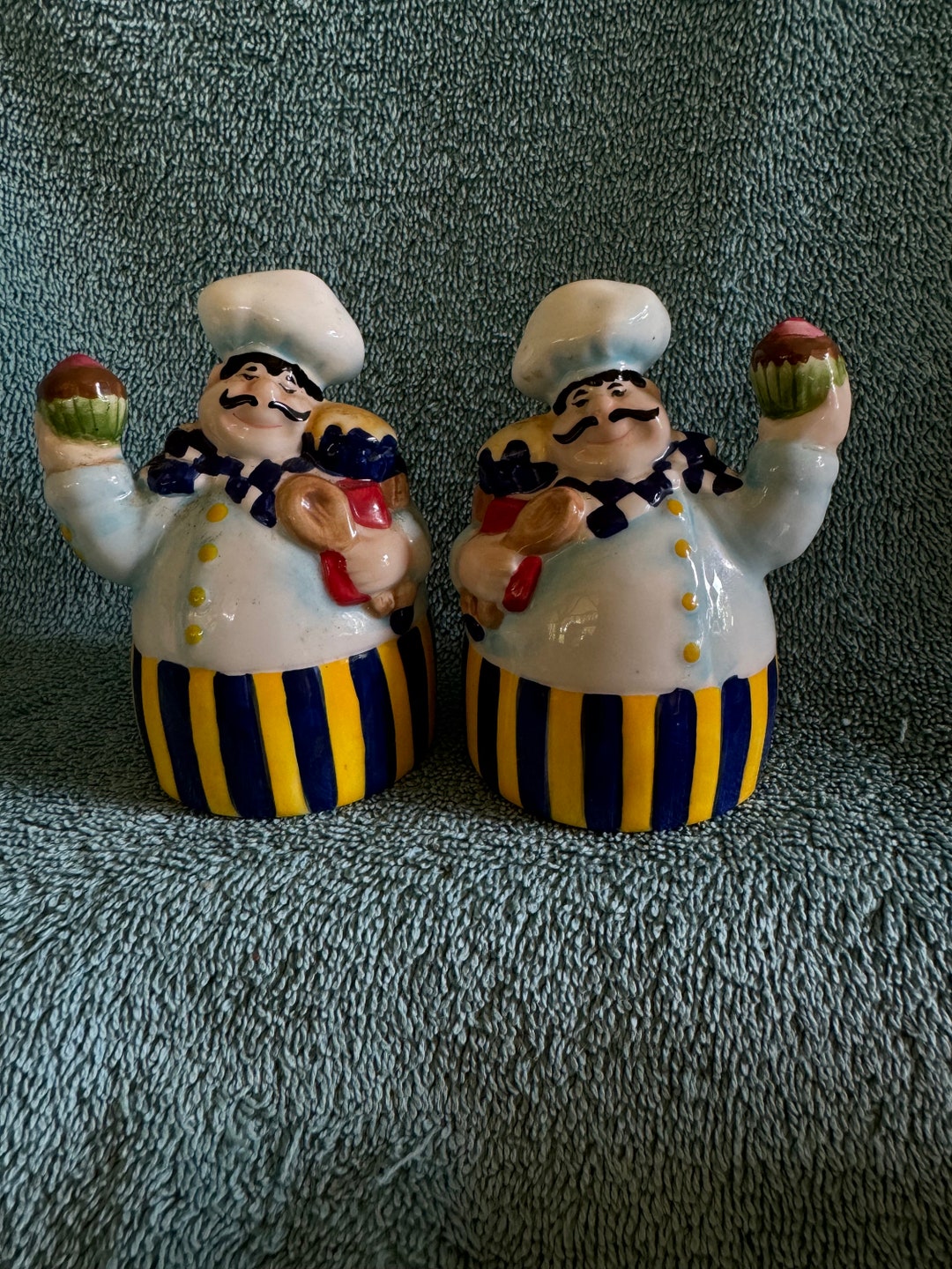 Italian Pastry Chef, Salt, and Pepper Shakers 4”T 2 1/“W - Etsy